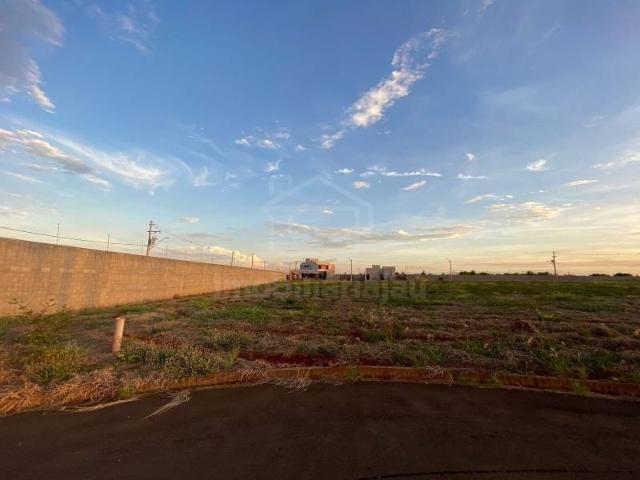 Terreno a venda em Jaú/SP Condomínio Residencial Cafezal II
