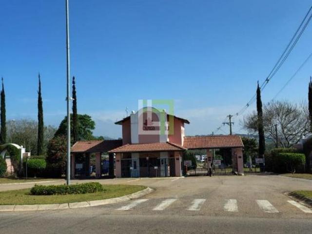 Terreno à venda em Jacaré