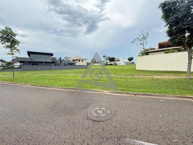 Terreno à venda em Jaguariúna, Condomínio Fazenda Duas Marias, com 719 m², Tamboré