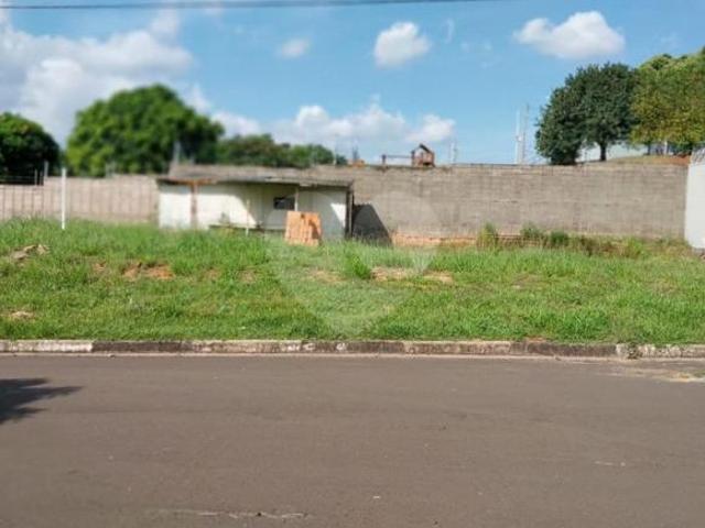 Terreno à venda em Jardim myrian moreira da costa SP