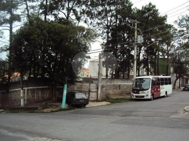Terreno à venda em Jardim mitsutani SP