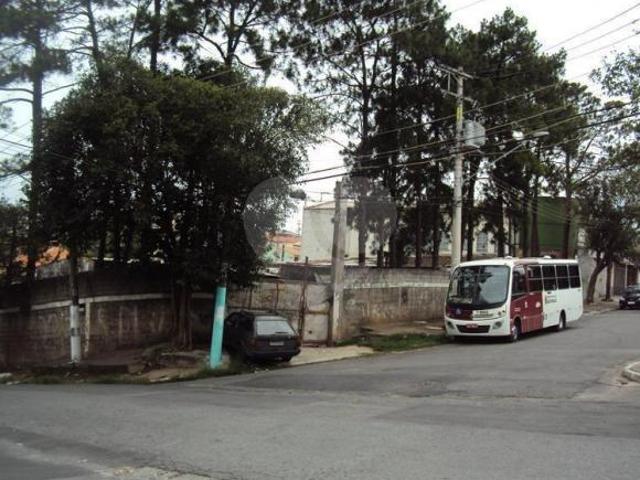 Terreno à venda em Jardim Mitsutani SP