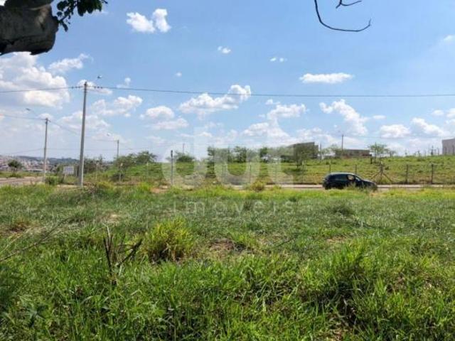 terreno à venda em Jardim Caiman