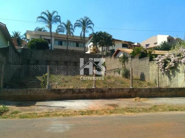 terreno à venda em Jardim das Paineiras