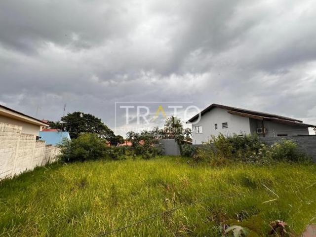 terreno à venda em Jardim de Itapoan