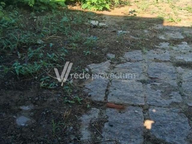 terreno à venda em Jardim do Lago