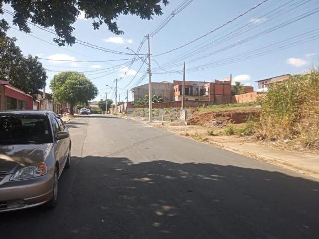 terreno à venda em Jardim do Lago Continuação