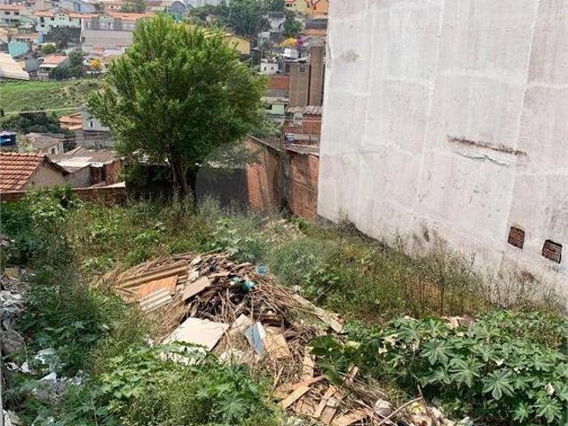 Terreno à venda em Jardim Esmeralda SP