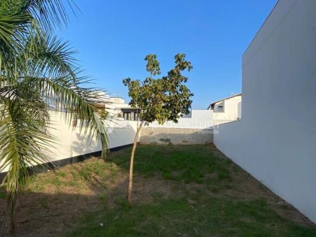 terreno à venda em Jardim Esplanada