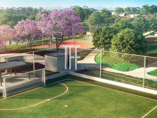 terreno à venda em Jardim Fortaleza