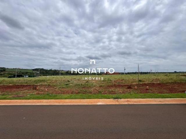 terreno à venda em Jardim Fortaleza
