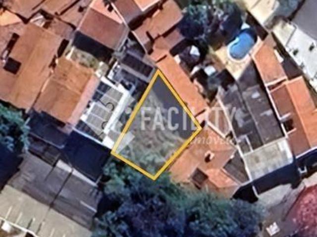 terreno à venda em Jardim Guanabara