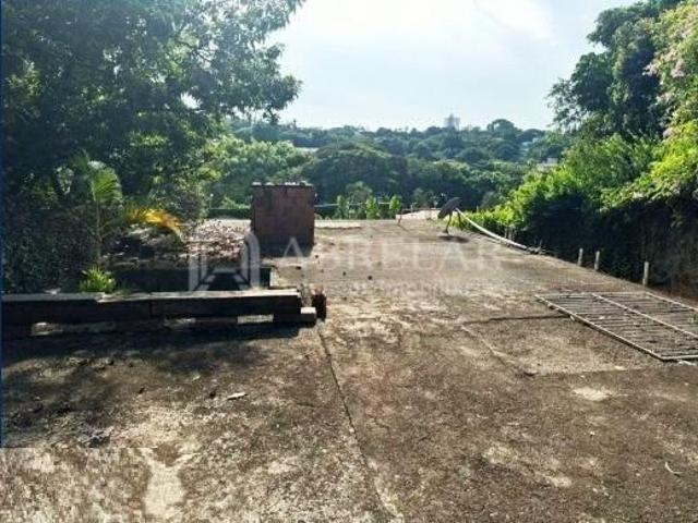 terreno à venda em Jardim Itamarati