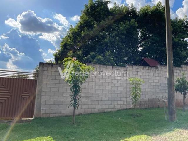 terreno à venda em Jardim Irajá