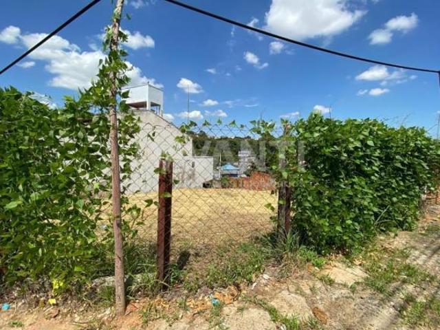 terreno à venda em Jardim Leonor