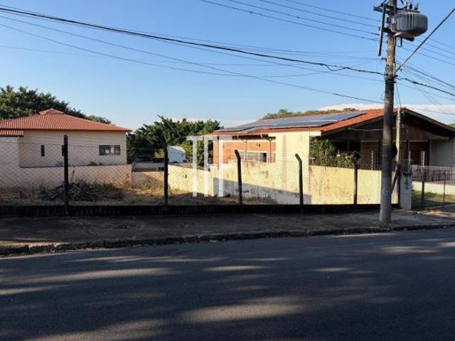 terreno à venda em Jardim Paraíso