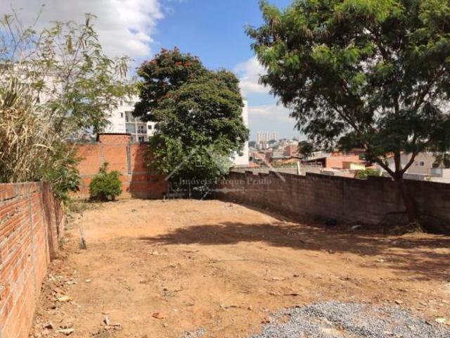 terreno à venda em Jardim Paraíso