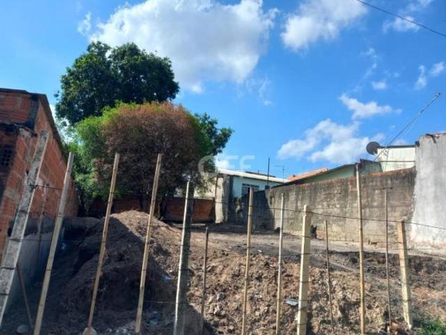 terreno à venda em Jardim Paviotti
