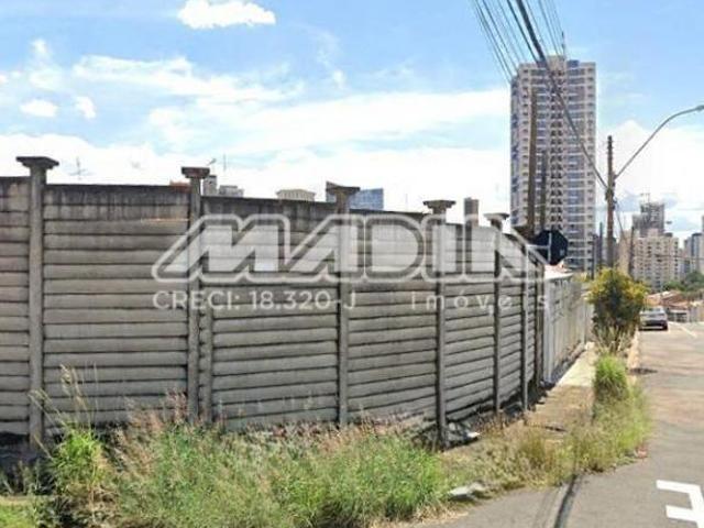 terreno à venda em Jardim Planalto