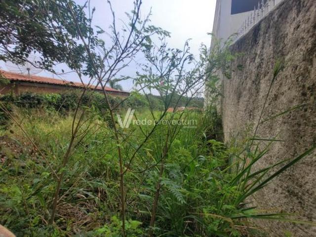 terreno à venda em Jardim Ribeiro