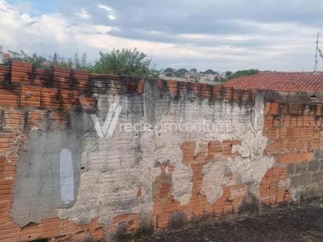 terreno à venda em Jardim Santa Lúcia