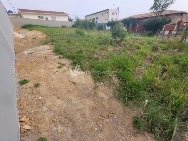 terreno à venda em Jardim Santo Antônio