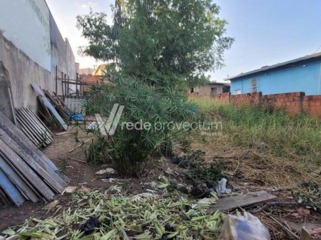 terreno à venda em Jardim Yeda