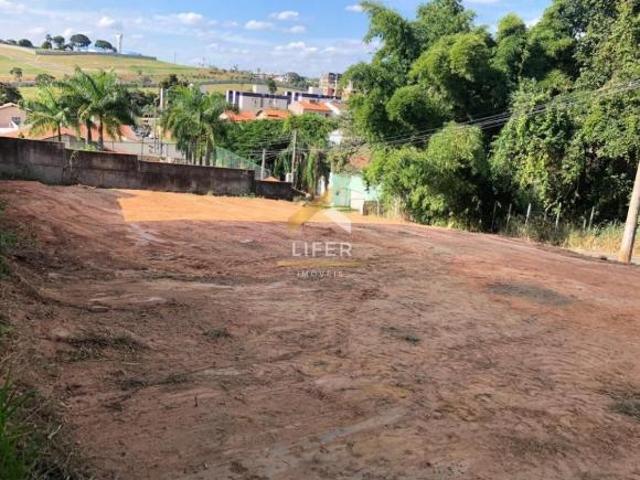 terreno à venda em Jardim Ypê