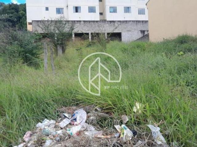 Terreno à venda em Juiz de Fora MG, bairro São Pedro, 328m²: oportunidade única!