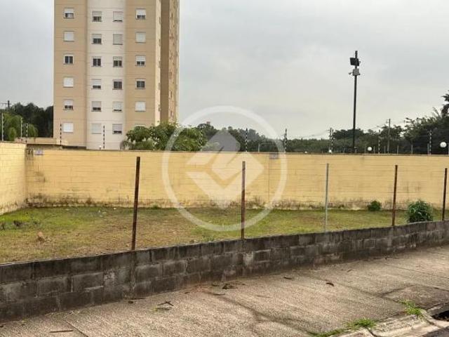 Terreno a venda em Jundiai Na Principal do Bairro Santa Giovana