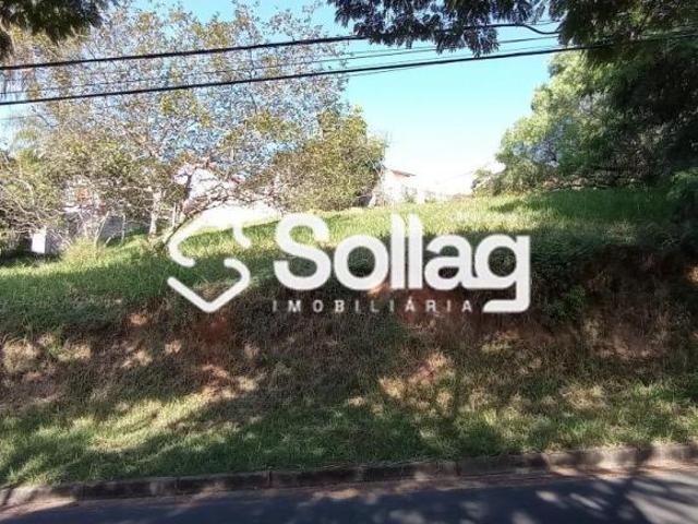 Terreno a venda em ótima localização no condomínio Marambaia na cidade de Vinhedo SP