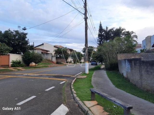 terreno à venda em Loteamento Caminhos de San Conrado Sousas