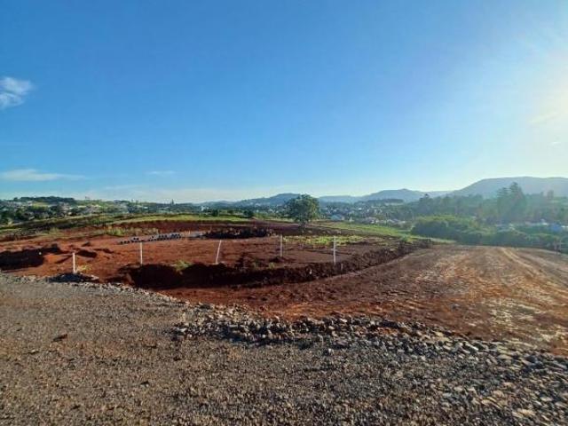 Terreno à venda em Loteamento Parque de Conventos, Lajeado