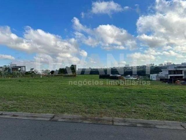 terreno à venda em Loteamento Residencial Arborais