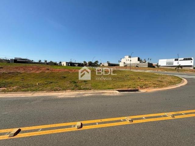 terreno à venda em Loteamento Residencial Arborais