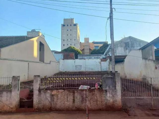 Terreno à venda em Londrina, Centro, com 332.2 m²