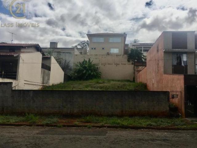 Terreno à venda em Londrina, Champagnat