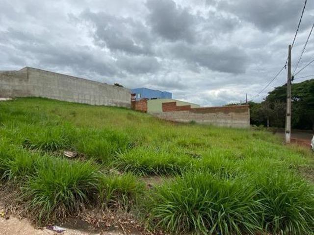 Terreno à venda em Londrina, Jardim Colúmbia D, com 370 m²