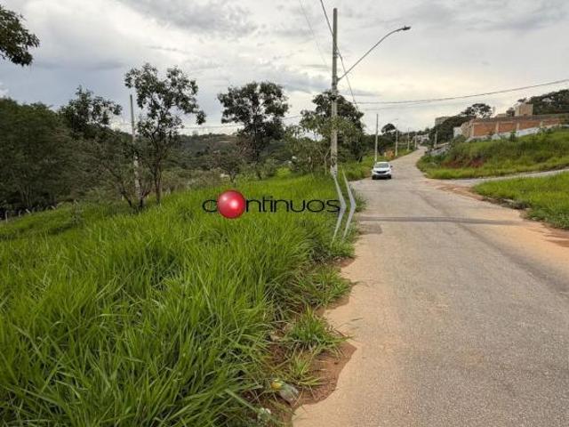 Terreno à venda em Lagoa Santa MG, bairro Villa Paradiso 525,00 m² de área