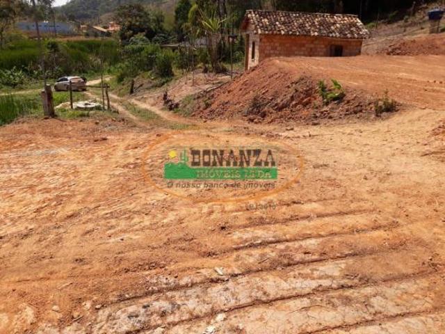 Terreno à venda em Lamim