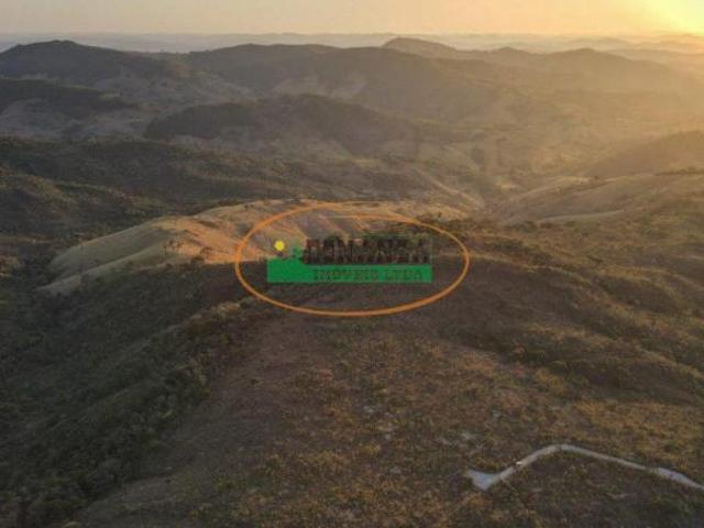 Terreno à venda em Moeda