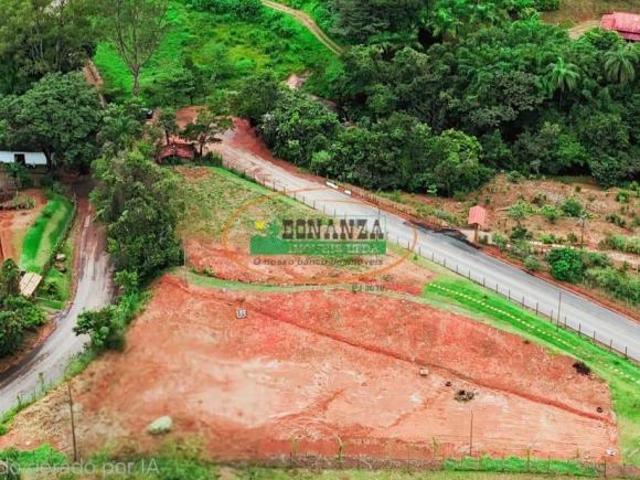 Terreno à venda em Moeda
