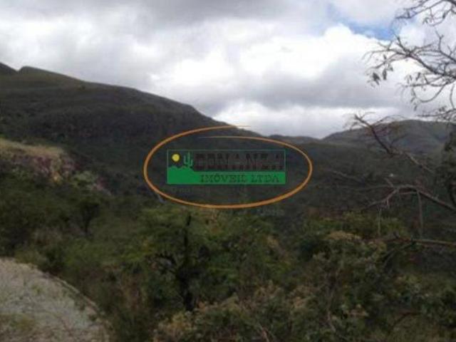 Terreno à venda em Moeda