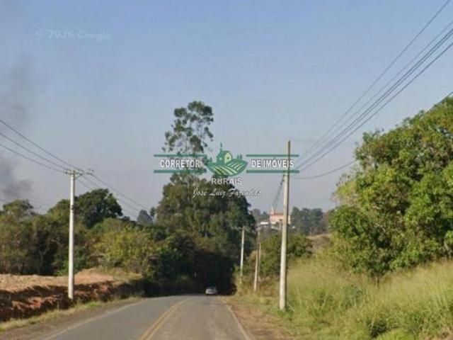 Terreno à venda em Mombuca