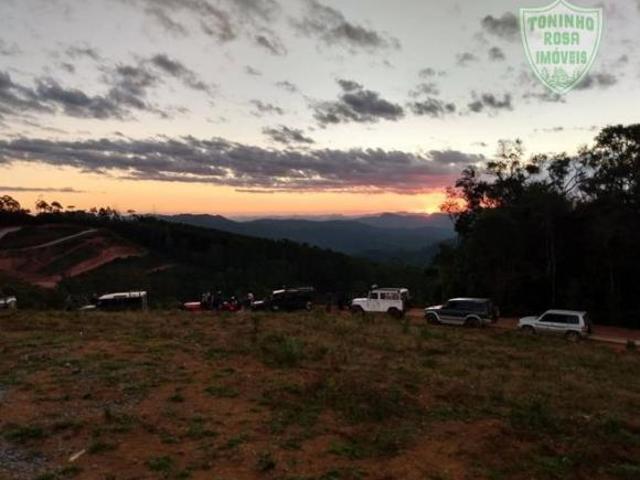 Terreno à venda em Monte Verde