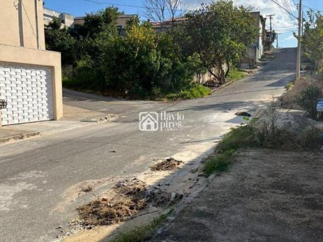 Terreno à venda em Monte Verde