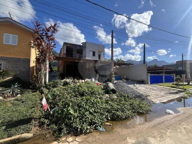 Terreno à venda em Morada da praia SP