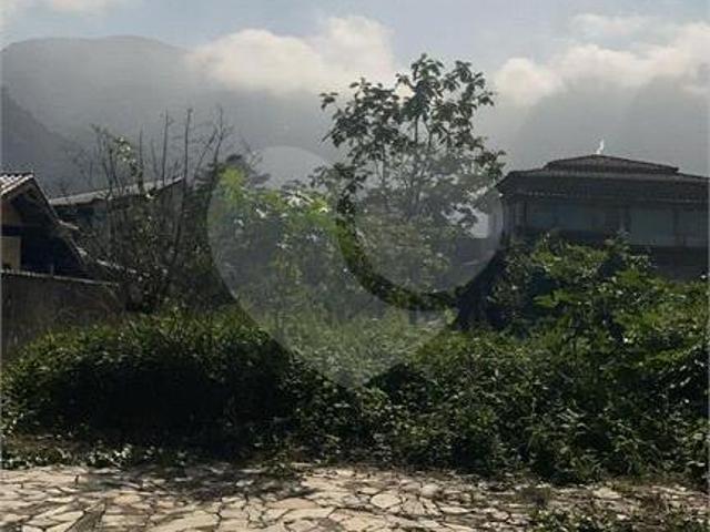 Terreno à venda em Morada da praia SP