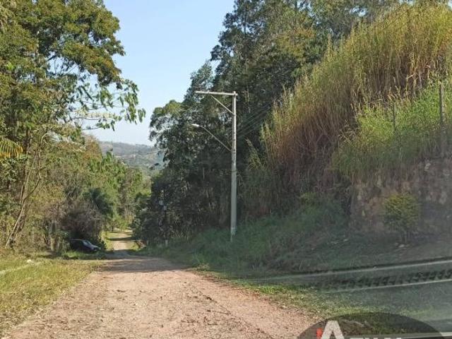 Terreno á venda em Mairiporã com Fácil acesso à Rod. Fernão Dias