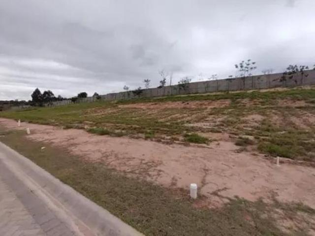 Terreno à venda em Medeiros